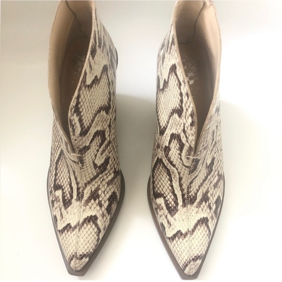 Vince Camuto | Shoes | Vince Camuto Ginsel Bottie | Poshmark